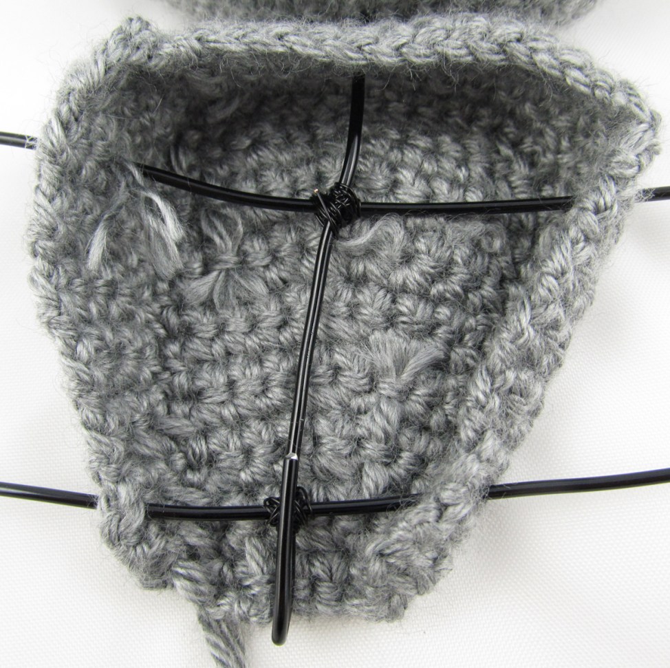 Cuddly Robot Crochet Pattern | Squirrel Picnic