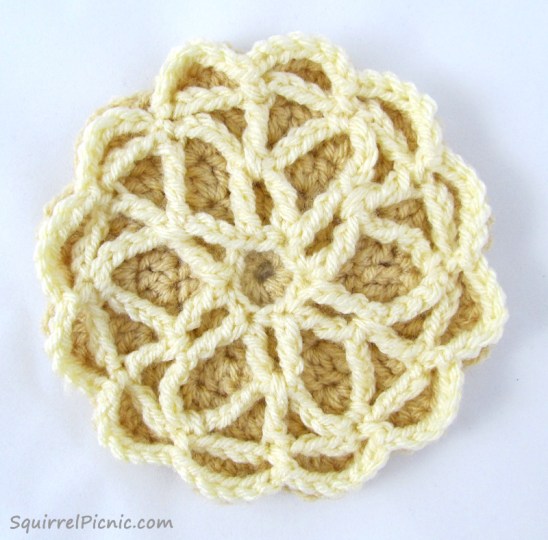 Pizzelle Crochet Pattern | Squirrel Picnic