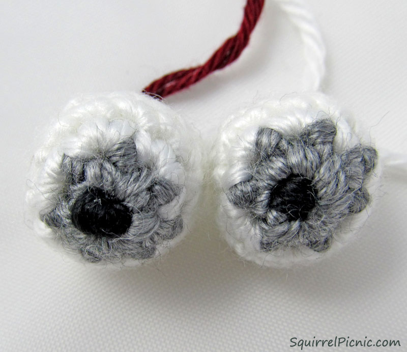 Make It! Challenge #8: Zombies in Love | Squirrel Picnic