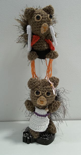 Jet Pack and Apron Grace | Squirrel Picnic